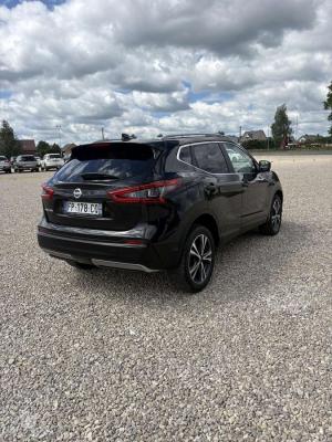 Melns Nissan Qashqai 2020 Tauragė, ar dzinēja tilpumu 1.33 L un nobraukumu 88 tūkst. km par 12700 €, foto 6 vietnē AUTOMOTO.COM.LV