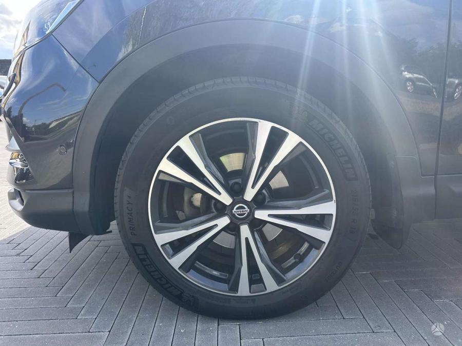 Melns Nissan Qashqai 2020 Kauņa, ar dzinēja tilpumu 1.33 L un nobraukumu 53 tūkst. km par 17399 €, foto 12 vietnē AUTOMOTO.COM.LV
