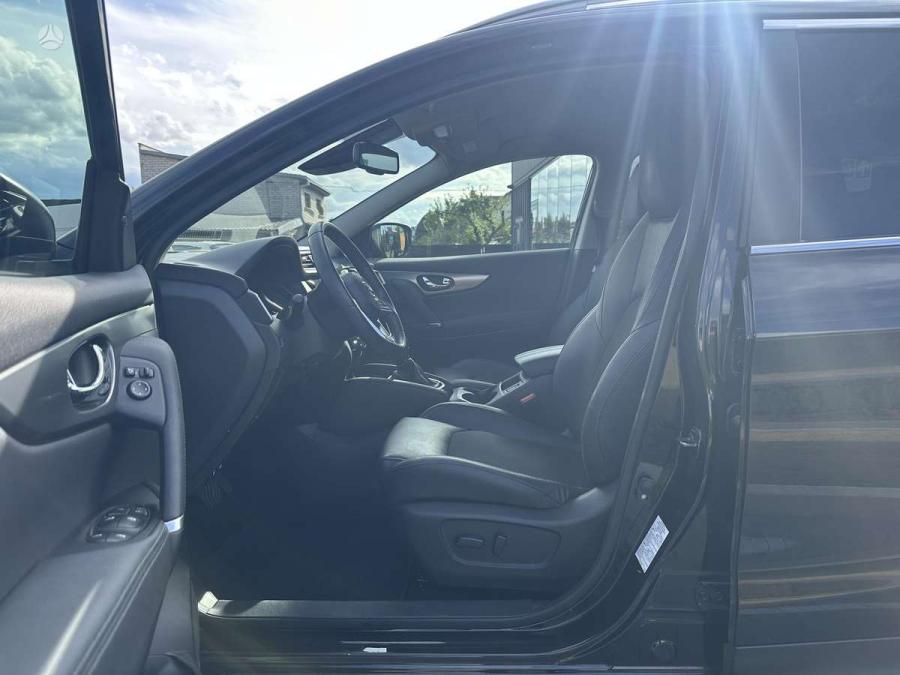 Melns Nissan Qashqai 2020 Kauņa, ar dzinēja tilpumu 1.33 L un nobraukumu 53 tūkst. km par 17399 €, foto 15 vietnē AUTOMOTO.COM.LV