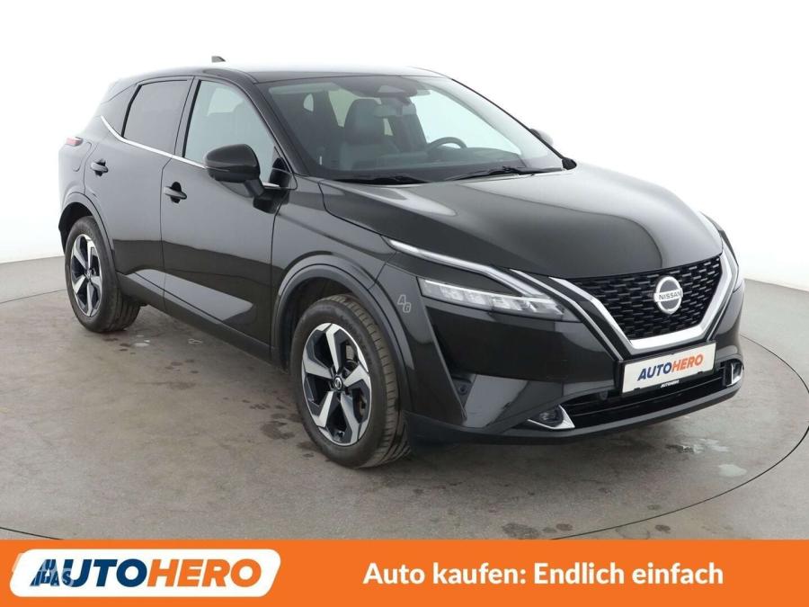 Black Nissan Qashqai 2021 in Kaunas, with an engine capacity of 1.30 L and mileage of 47 thousand km for 27354 €, photo 8 on AUTOMOTO.COM.LV