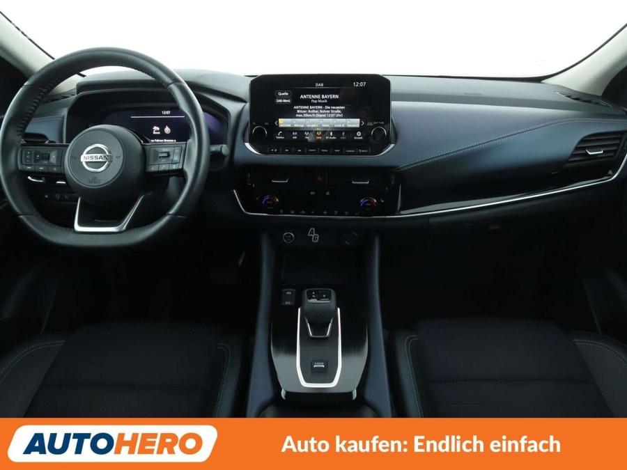 Black Nissan Qashqai 2021 in Kaunas, with an engine capacity of 1.30 L and mileage of 47 thousand km for 27354 €, photo 12 on AUTOMOTO.COM.LV