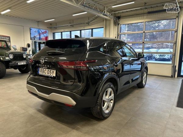 Melns Nissan Qashqai 2021 Kauņa, ar dzinēja tilpumu 0.00 L un nobraukumu 27 tūkst. km par 27768 €, foto 4 vietnē AUTOMOTO.COM.LV