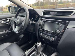 Black Nissan Qashqai 2021 in Kaunas, with an engine capacity of 1.46 L and mileage of 185 thousand km for 15330 €, photo 23 on AUTOMOTO.COM.LV
