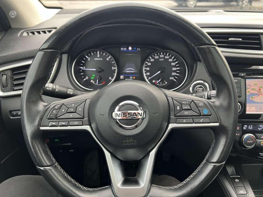 Black Nissan Qashqai 2021 in Kaunas, with an engine capacity of 1.46 L and mileage of 185 thousand km for 15330 €, photo 27 on AUTOMOTO.COM.LV