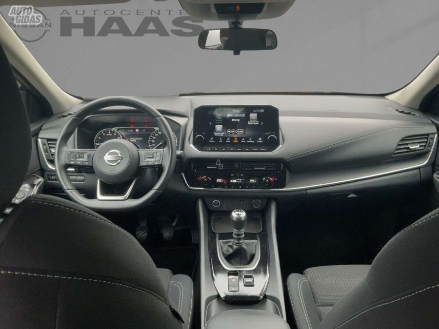 Black Nissan Qashqai 2021 in Kaunas, with an engine capacity of 1.30 L and mileage of 42 thousand km for 22379 €, photo 11 on AUTOMOTO.COM.LV