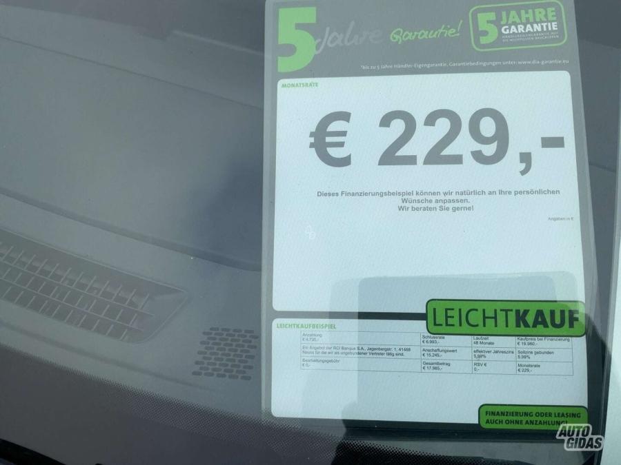 Black Nissan Qashqai 2021 in Kaunas, with an engine capacity of 1.30 L and mileage of 42 thousand km for 22379 €, photo 15 on AUTOMOTO.COM.LV