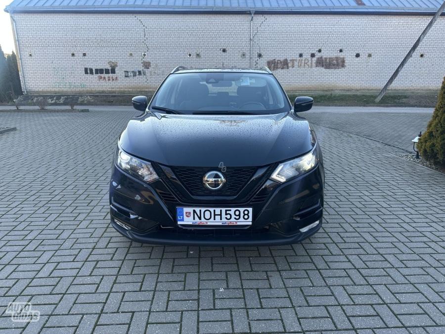 Melns Nissan Qashqai 2021 Viļņa, ar dzinēja tilpumu 2.00 L un nobraukumu 45 tūkst. km par 17200 €, foto 3 vietnē AUTOMOTO.COM.LV