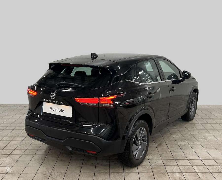 Melns Nissan Qashqai 2021 Kauņa, ar dzinēja tilpumu 1.33 L un nobraukumu 68 tūkst. km par 18600 €, foto 4 vietnē AUTOMOTO.COM.LV