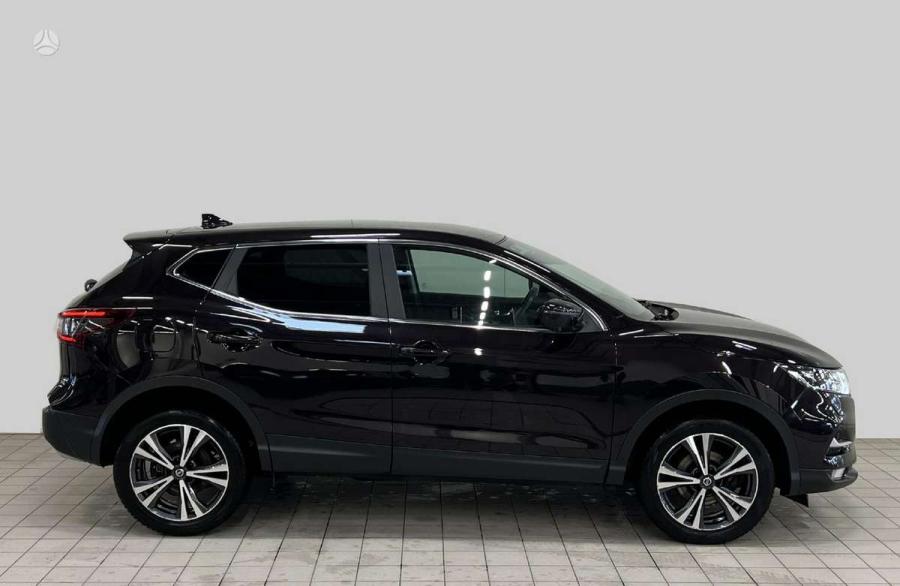 Melns Nissan Qashqai 2021 Kauņa, ar dzinēja tilpumu 1.33 L un nobraukumu 94 tūkst. km par 16500 €, foto 3 vietnē AUTOMOTO.COM.LV