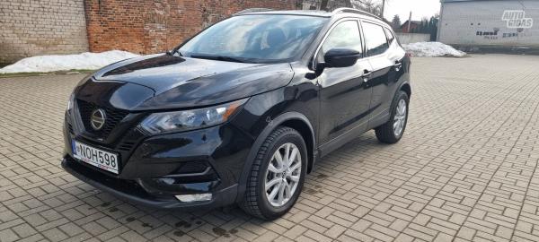 Black Nissan Qashqai 2021 in Kedainiai, with an engine capacity of 2.00 L and mileage of 46 thousand km for 15999 €, photo 1 on AUTOMOTO.COM.LV