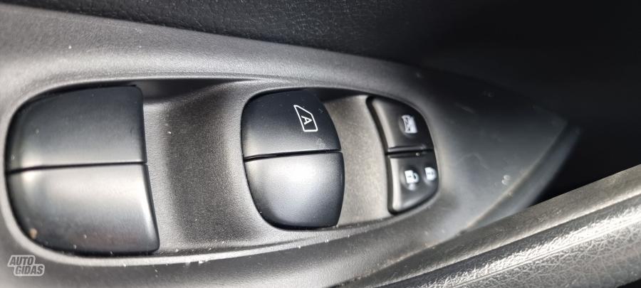 Melns Nissan Qashqai 2021 Kėdainiai, ar dzinēja tilpumu 2.00 L un nobraukumu 46 tūkst. km par 15999 €, foto 26 vietnē AUTOMOTO.COM.LV