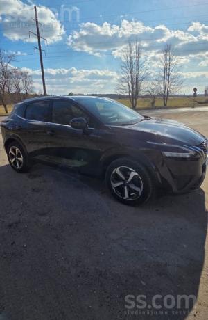 Melns Nissan Qashqai 2021 Ogre, ar dzinēja tilpumu 1.30 L un nobraukumu 86 tūkst. km par 19000 €, foto 4 vietnē AUTOMOTO.COM.LV