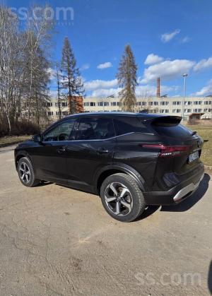 Melns Nissan Qashqai 2021 Ogre, ar dzinēja tilpumu 1.30 L un nobraukumu 86 tūkst. km par 19000 €, foto 5 vietnē AUTOMOTO.COM.LV