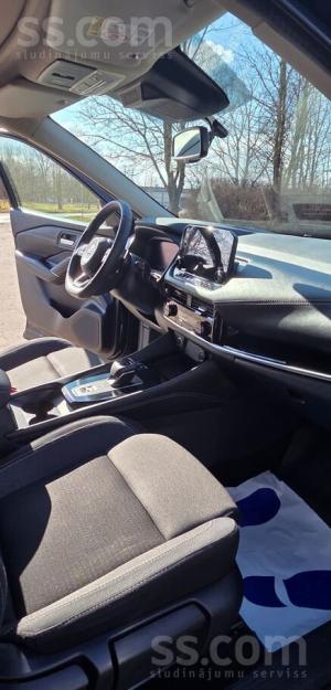 Melns Nissan Qashqai 2021 Ogre, ar dzinēja tilpumu 1.30 L un nobraukumu 86 tūkst. km par 19000 €, foto 8 vietnē AUTOMOTO.COM.LV