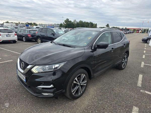 Black Nissan Qashqai 2021 in Vilnius, with an engine capacity of 1.46 L and mileage of 220 thousand km for 13300 €, photo 6 on AUTOMOTO.COM.LV
