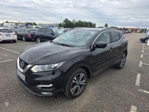 Black Nissan Qashqai 2021 in Vilnius, with an engine capacity of 1.46 L and mileage of 220 thousand km for 13300 €, photo 7 on AUTOMOTO.COM.LV