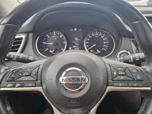 Black Nissan Qashqai 2021 in Vilnius, with an engine capacity of 1.46 L and mileage of 220 thousand km for 13300 €, photo 13 on AUTOMOTO.COM.LV