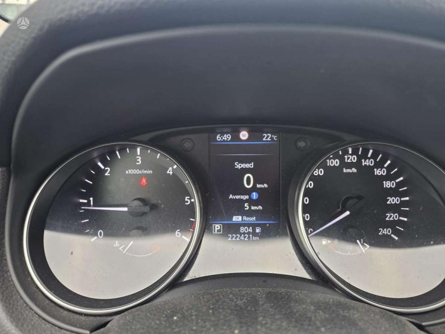Black Nissan Qashqai 2021 in Vilnius, with an engine capacity of 1.46 L and mileage of 220 thousand km for 13300 €, photo 14 on AUTOMOTO.COM.LV