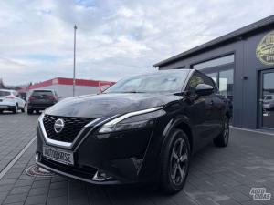 Melns Nissan Qashqai 2022 Kauņa, ar dzinēja tilpumu 1.30 L un nobraukumu 27 tūkst. km par 24459 €, foto 3 vietnē AUTOMOTO.COM.LV