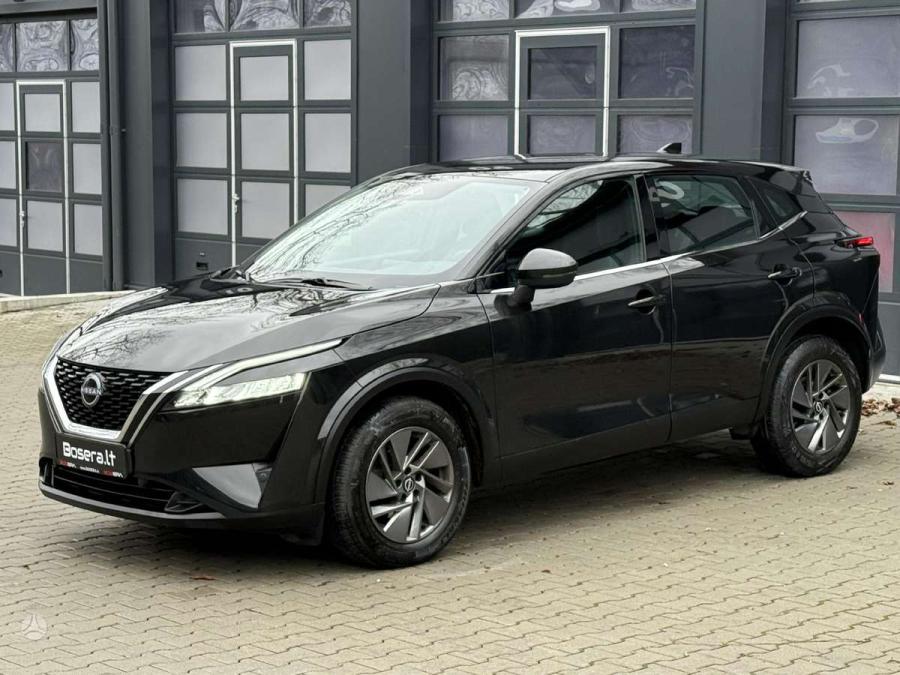 Melns Nissan Qashqai 2022 Šauļi, ar dzinēja tilpumu 1.33 L un nobraukumu 147 tūkst. km par 18990 €, foto 1 vietnē AUTOMOTO.COM.LV