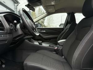 Melns Nissan Qashqai 2022 Šauļi, ar dzinēja tilpumu 1.33 L un nobraukumu 147 tūkst. km par 18990 €, foto 13 vietnē AUTOMOTO.COM.LV