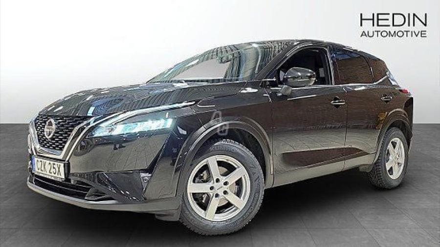 Black Nissan Qashqai 2022 in Kaunas, with an engine capacity of 0.00 L and mileage of 43 thousand km for 27344 €, photo 1 on AUTOMOTO.COM.LV