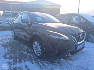 Black Nissan Qashqai 2022 in Kaunas, with an engine capacity of 1.30 L and mileage of 37 thousand km for 26881 €, photo  on AUTOMOTO.COM.LV