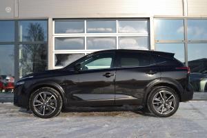 Black Nissan Qashqai 2022 in Vilnius, with an engine capacity of 1.33 L and mileage of 116 thousand km for 20000 €, photo 6 on AUTOMOTO.COM.LV