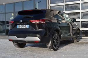 Black Nissan Qashqai 2022 in Vilnius, with an engine capacity of 1.33 L and mileage of 116 thousand km for 20000 €, photo 9 on AUTOMOTO.COM.LV