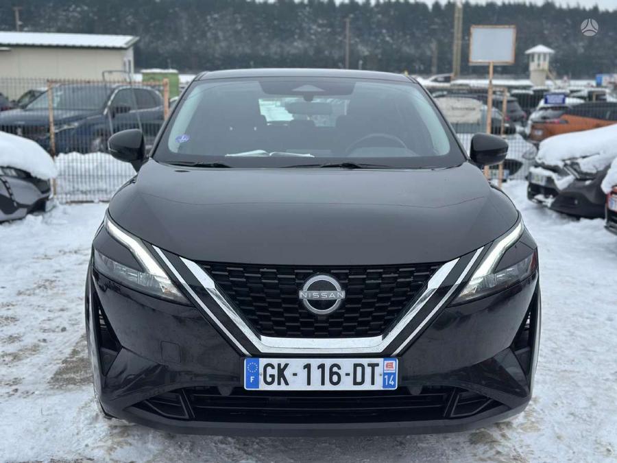Melns Nissan Qashqai 2022 Viļņa, ar dzinēja tilpumu 1.33 L un nobraukumu 186 tūkst. km par 15729 €, foto 2 vietnē AUTOMOTO.COM.LV