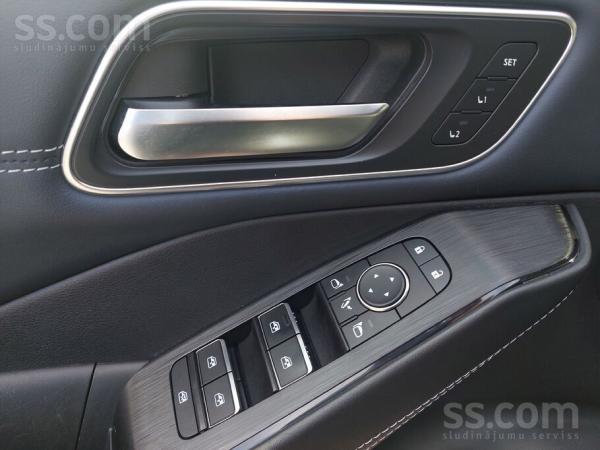 Melns Nissan Qashqai 2022 Daugavpils, ar dzinēja tilpumu 1.30 L un nobraukumu 79 tūkst. km par 23870 €, foto 10 vietnē AUTOMOTO.COM.LV