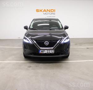 Black Nissan Qashqai 2022 in Riga, with an engine capacity of 1.30 L and mileage of 34 thousand km for 21590 €, photo 3 on AUTOMOTO.COM.LV