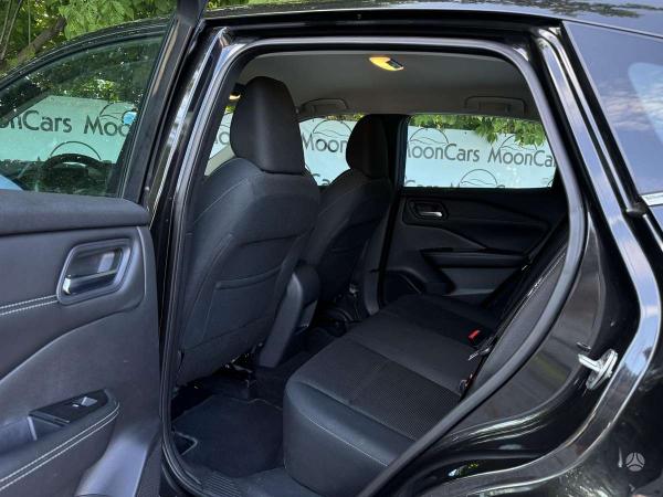 Black Nissan Qashqai 2022 in Vilnius, with an engine capacity of 1.33 L and mileage of 115 thousand km for 17200 €, photo 10 on AUTOMOTO.COM.LV