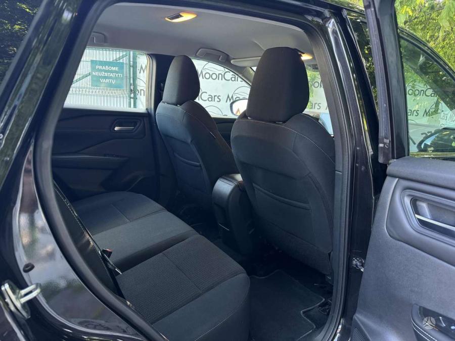 Melns Nissan Qashqai 2022 Viļņa, ar dzinēja tilpumu 1.33 L un nobraukumu 115 tūkst. km par 17200 €, foto 12 vietnē AUTOMOTO.COM.LV