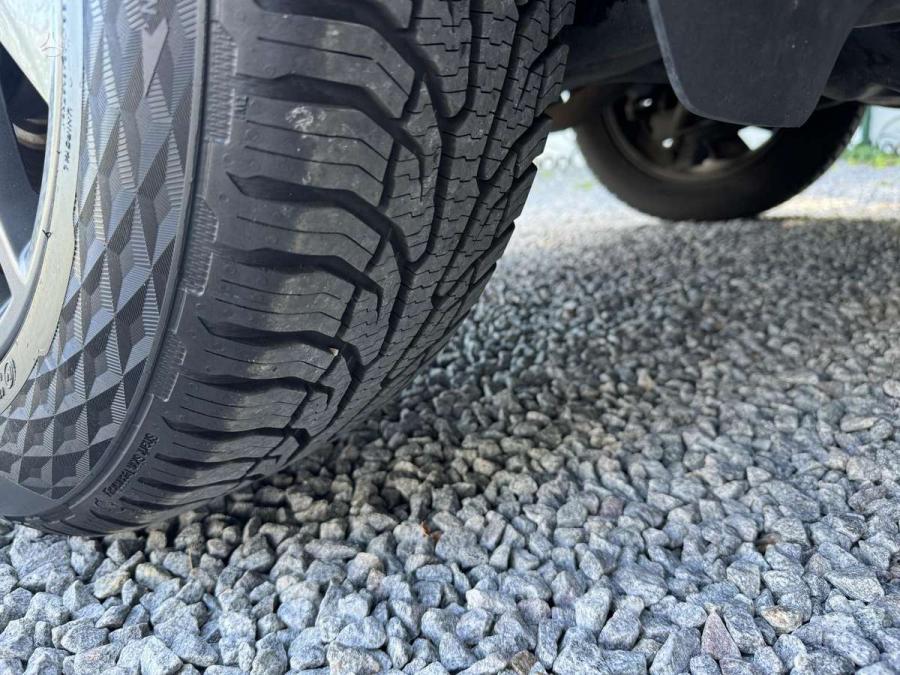 Melns Nissan Qashqai 2022 Viļņa, ar dzinēja tilpumu 1.33 L un nobraukumu 115 tūkst. km par 17200 €, foto 25 vietnē AUTOMOTO.COM.LV