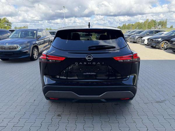 Melns Nissan Qashqai 2022 Šauļi, ar dzinēja tilpumu 1.33 L un nobraukumu 77 tūkst. km par 19990 €, foto 10 vietnē AUTOMOTO.COM.LV