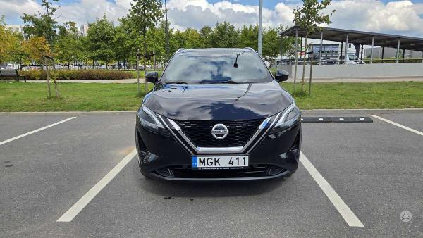 Nissan Qashqai 2022 Viļņa vietnē Melns Nissan Qashqai 2022 Viļņa, ar dzinēja tilpumu 1.33 L un nobraukumu 88 tūkst. km par 20900 €, foto 1 vietnē AUTOMOTO.COM.LV