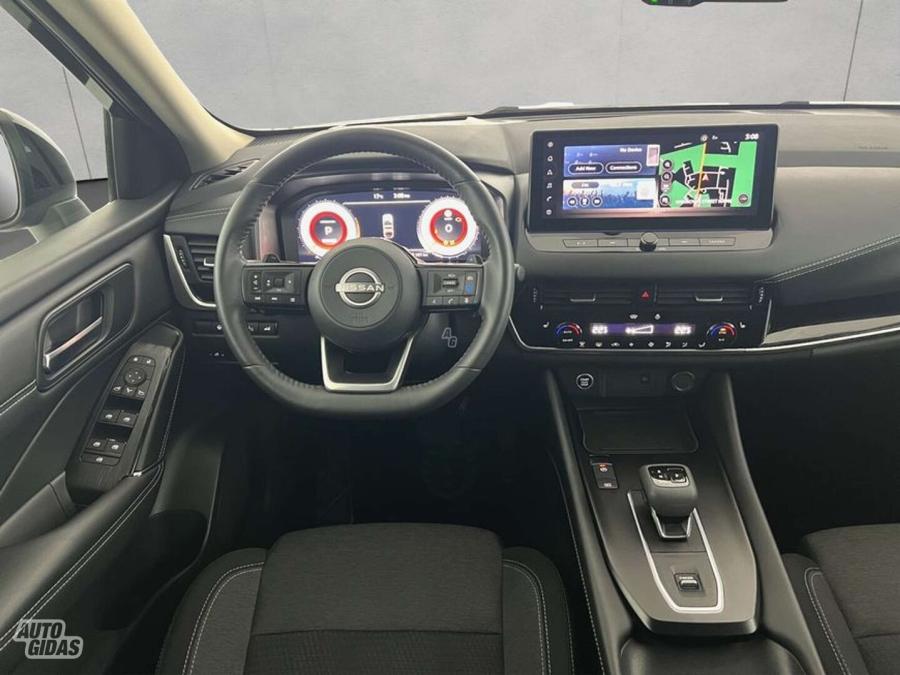 Black Nissan Qashqai 2023 in Kaunas, with an engine capacity of 1.30 L and mileage of 23 thousand km for 27929 €, photo 13 on AUTOMOTO.COM.LV