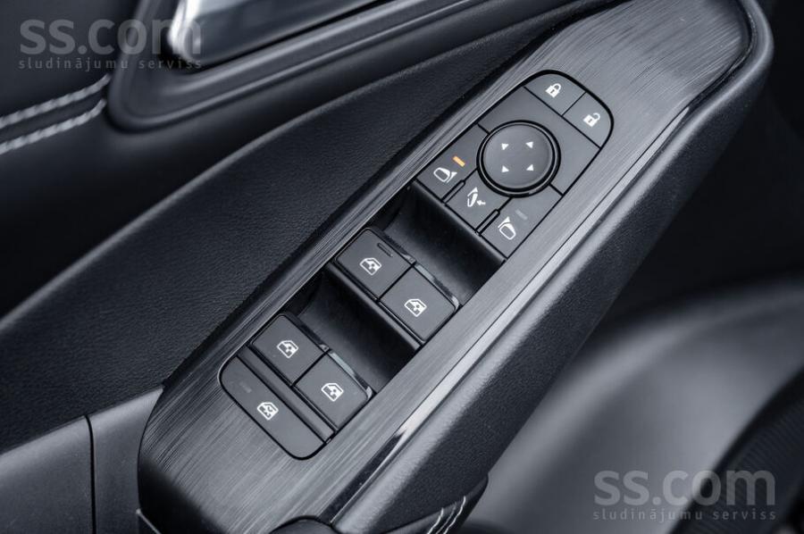 Melns Nissan Qashqai 2023 Rīga, ar dzinēja tilpumu 1.30 L un nobraukumu 48 tūkst. km par 19500 €, foto 11 vietnē AUTOMOTO.COM.LV