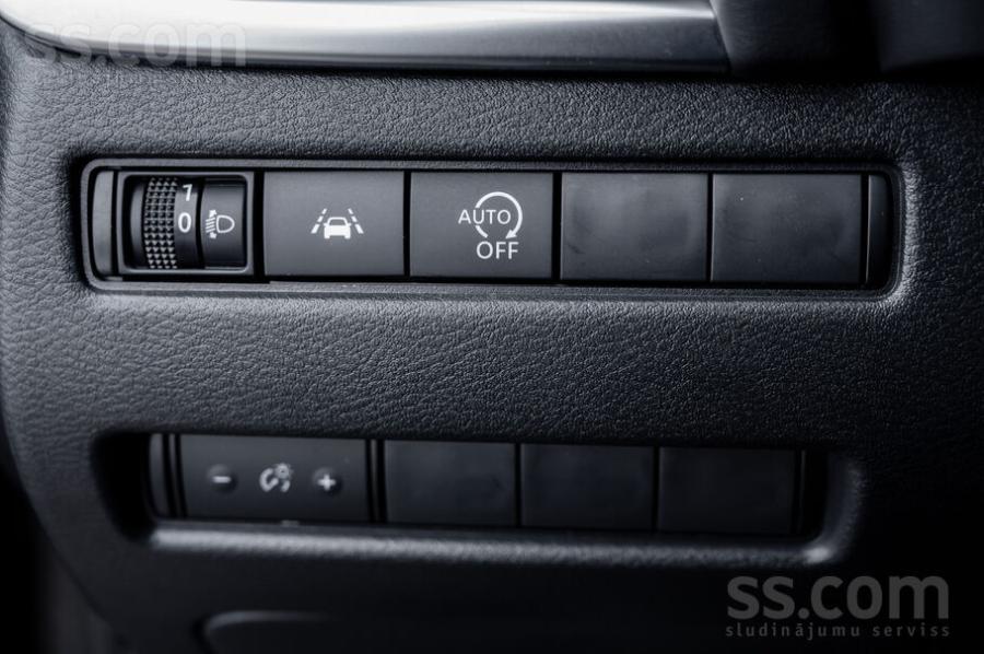 Melns Nissan Qashqai 2023 Rīga, ar dzinēja tilpumu 1.30 L un nobraukumu 48 tūkst. km par 19500 €, foto 31 vietnē AUTOMOTO.COM.LV