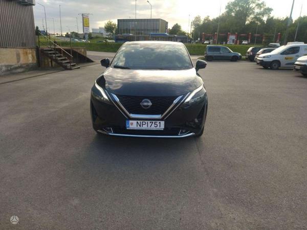 Melns Nissan Qashqai 2023 Klaipėda, ar dzinēja tilpumu 1.33 L un nobraukumu 35 tūkst. km par 22200 €, foto 2 vietnē AUTOMOTO.COM.LV