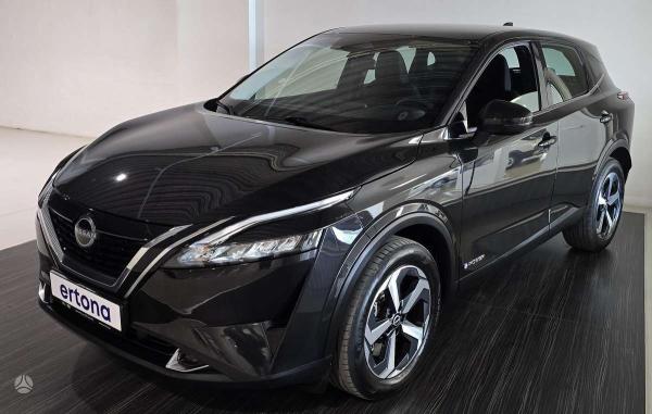 Melns Nissan Qashqai 2023 Šauļi, ar dzinēja tilpumu 1.50 L un nobraukumu 24 tūkst. km par 22900 €, foto 3 vietnē AUTOMOTO.COM.LV