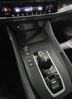 Melns Nissan Qashqai 2023 Šauļi, ar dzinēja tilpumu 1.50 L un nobraukumu 24 tūkst. km par 22900 €, foto 16 vietnē AUTOMOTO.COM.LV