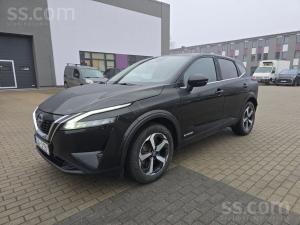 Black Nissan Qashqai 2024 in Riga, with an engine capacity of 1.50 L and mileage of 30 thousand km for 27800 €, photo  on AUTOMOTO.COM.LV
