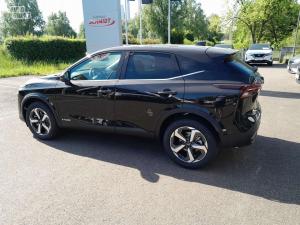 Melns Nissan Qashqai 2024 Kauņa, ar dzinēja tilpumu 1.50 L un nobraukumu 12 tūkst. km par 32587 €, foto 4 vietnē AUTOMOTO.COM.LV