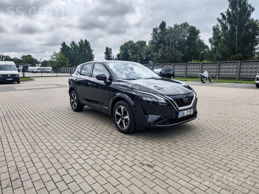 Black Nissan Qashqai 2024 in Riga, with an engine capacity of 1.50 L and mileage of 41 thousand km for 26400 €, photo 8 on AUTOMOTO.COM.LV
