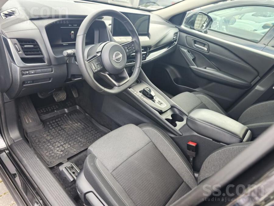Black Nissan Qashqai 2024 in Riga, with an engine capacity of 1.50 L and mileage of 41 thousand km for 26400 €, photo 10 on AUTOMOTO.COM.LV