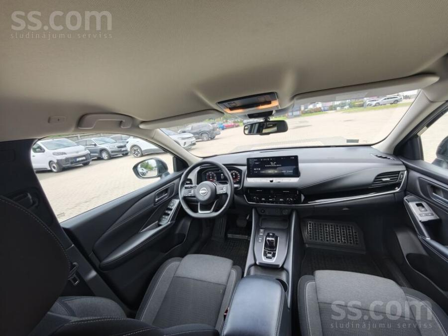 Black Nissan Qashqai 2024 in Riga, with an engine capacity of 1.50 L and mileage of 41 thousand km for 26400 €, photo 11 on AUTOMOTO.COM.LV