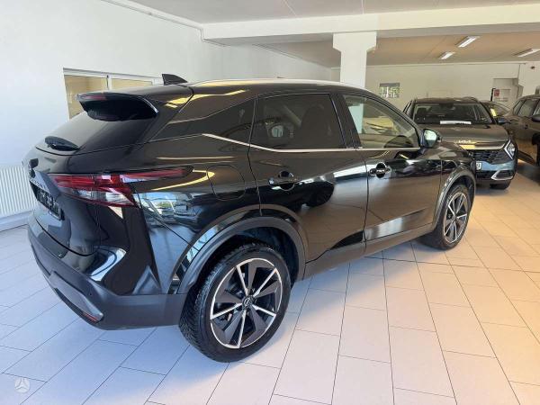 Black Nissan Qashqai 2024 in Siauliai, with an engine capacity of 1.33 L and mileage of 67 thousand km for 24600 €, photo 2 on AUTOMOTO.COM.LV
