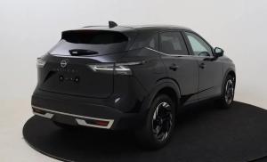 Black Nissan Qashqai 2025 in Riga, with an engine capacity of 1.30 L and mileage of 19 thousand km for 28990 €, photo 3 on AUTOMOTO.COM.LV
